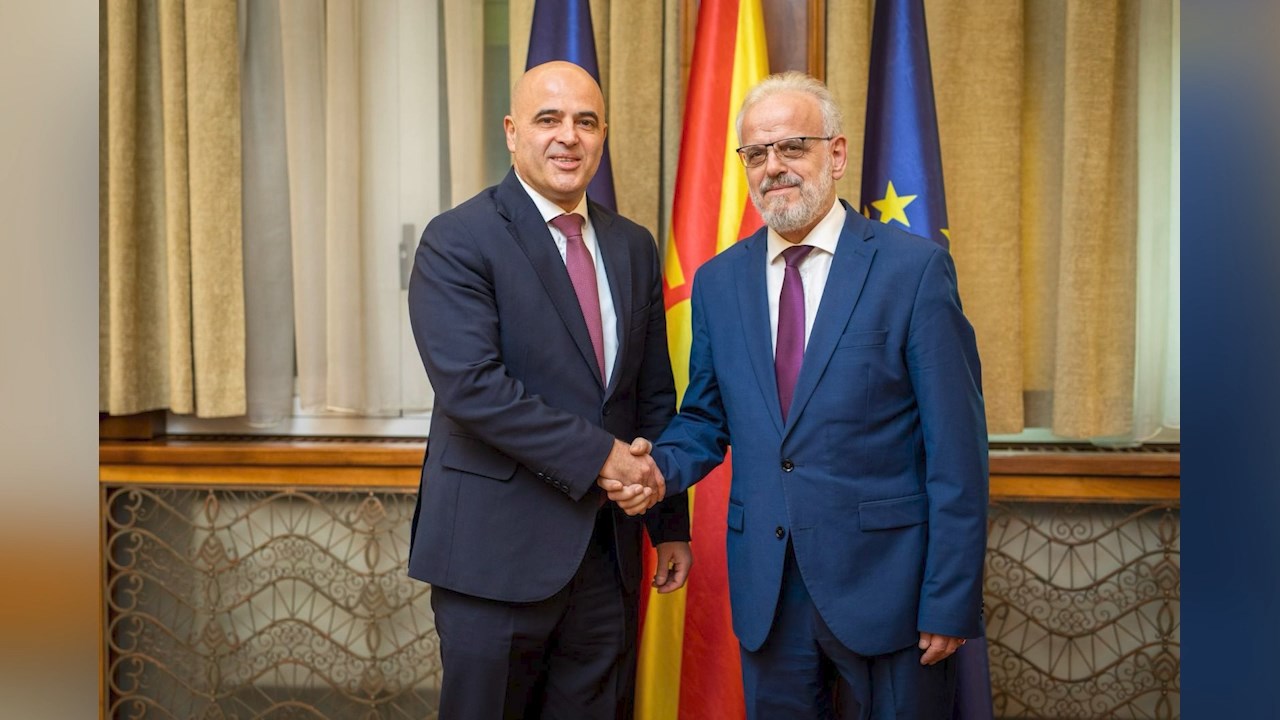 Телевизија 24 Џафери ја депонира оставката во Собранието