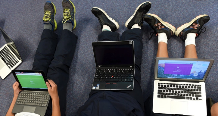 Телевизија 24 Презентација на водич за кибер безбедност за младите