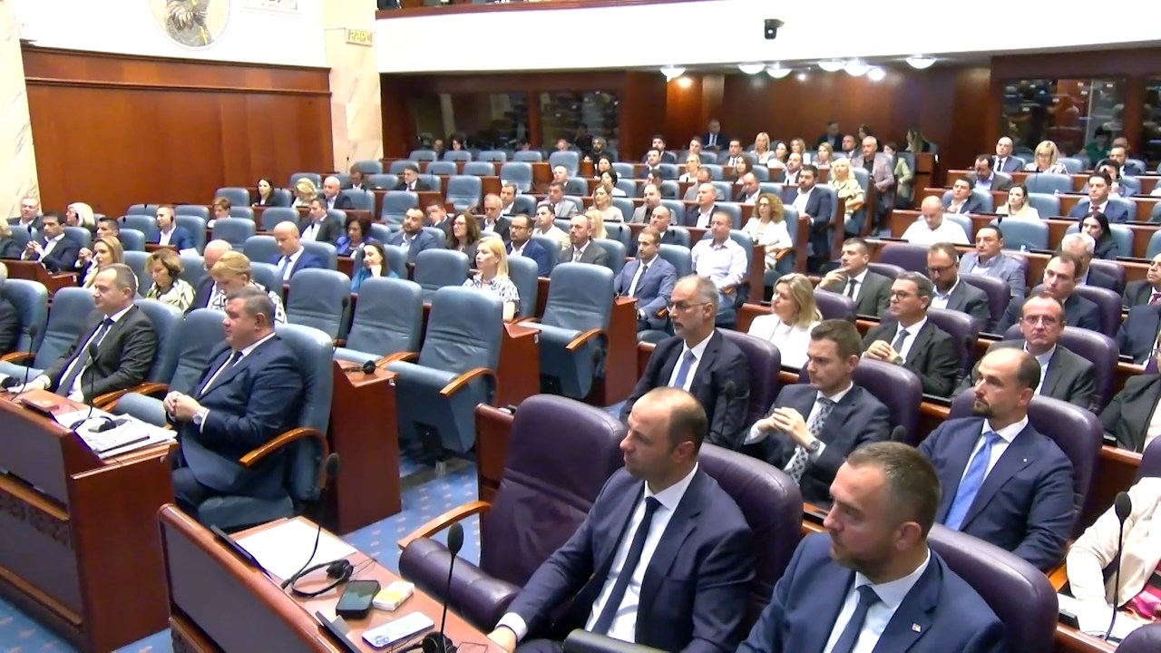 Телевизија 24 Собраниска седница за избор на нова влада