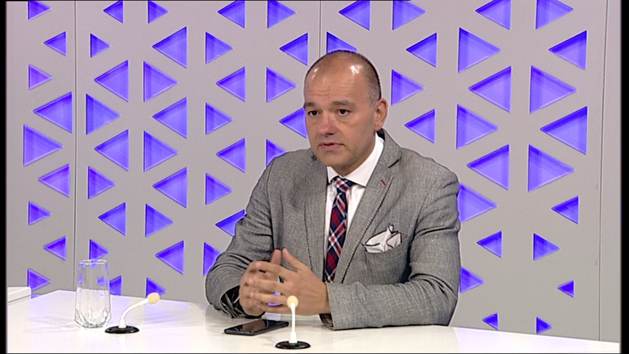 Телевизија 24 Боцевски за ТВ 24 Унгарија имаше сериозна балканска политика која со Орбан се засили