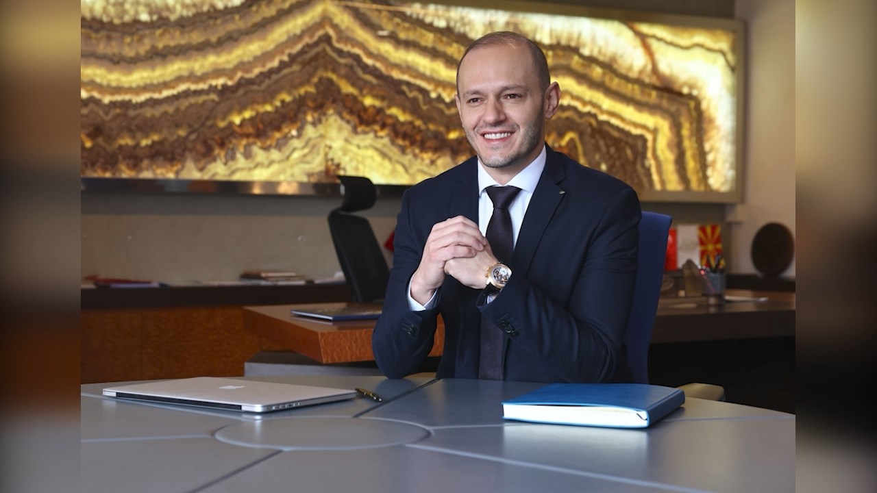 Телевизија 24 Осомничениот Асмир Јахоски излегува од притвор