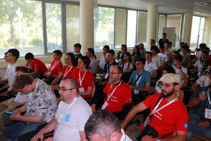 Телевизија 24 Охрид домаќин на 7 Балканска олимпијада по физика