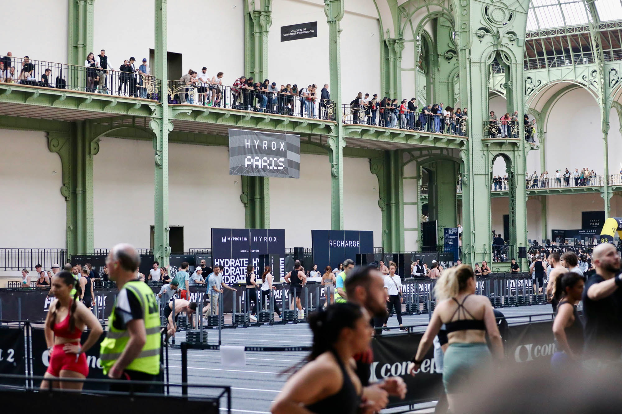 Quels sont les différents niveaux HYROX ? Open à Pro