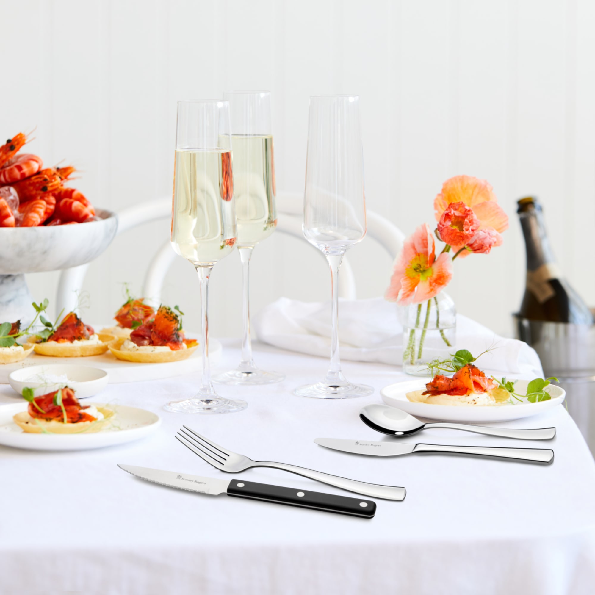 Stanley Rogers Madrid Cutlery Set 40pc | Kitchen Warehouse™