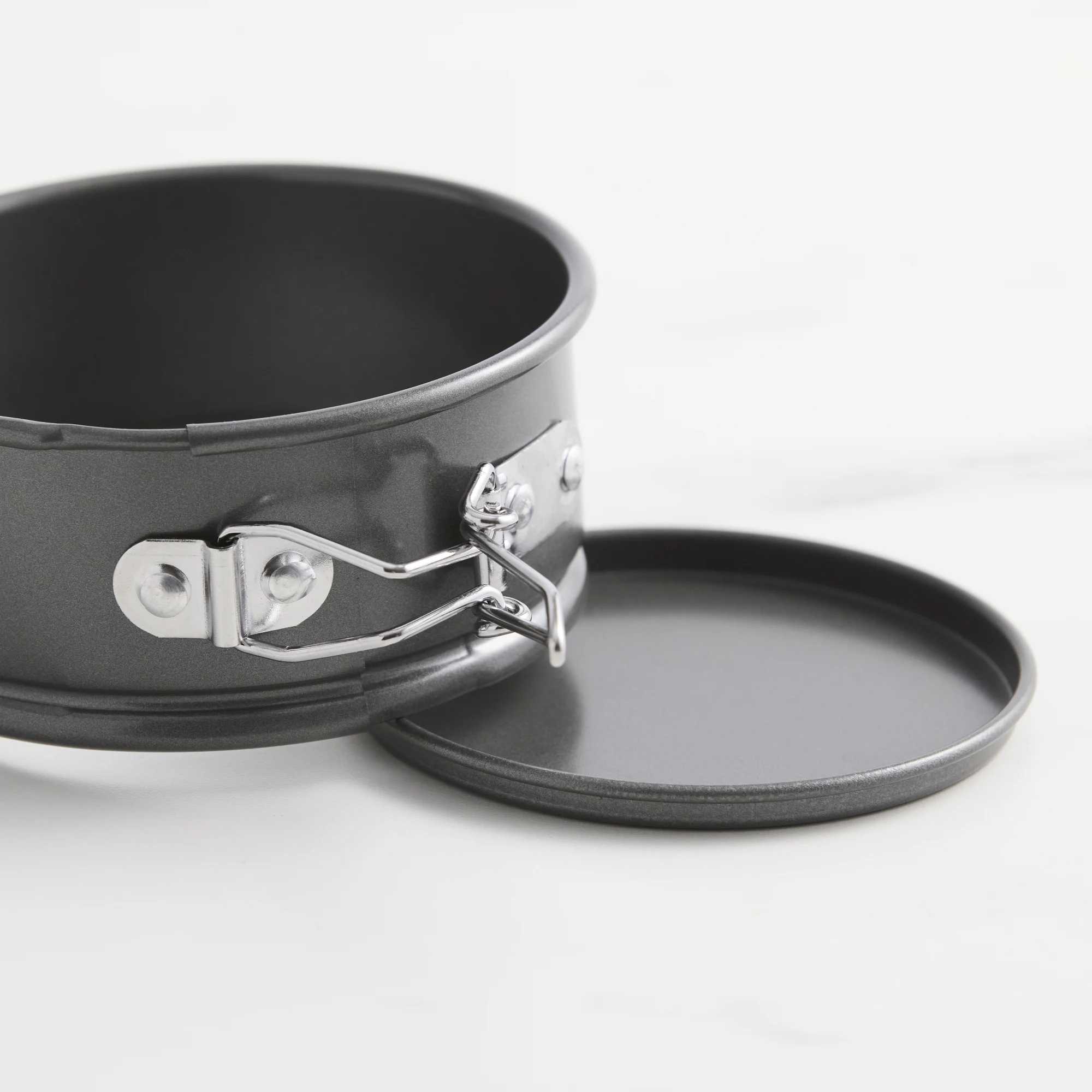 Bakewell Round Springform Cake Pan 10cm | Kitchen Warehouse™