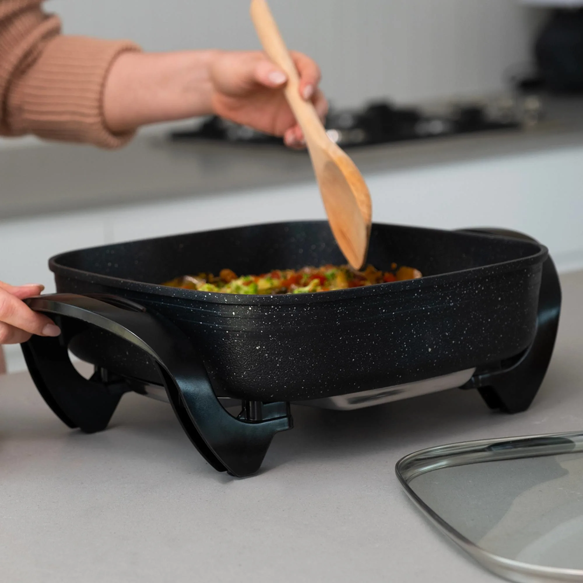 Electric frying pans | Kitchen Warehouse