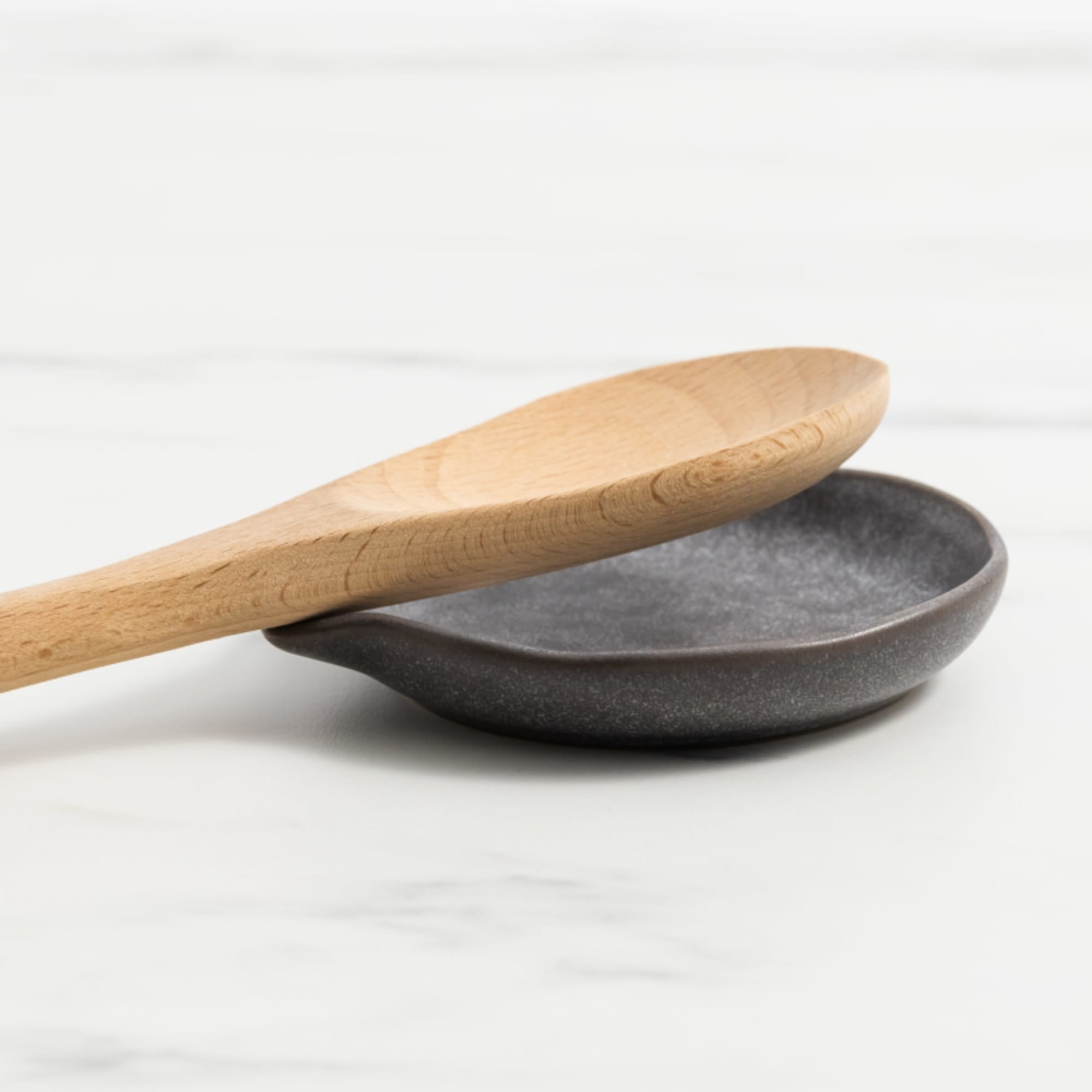 Salisbury & Co Siena Spoon Rest Charcoal | Kitchen Warehouse™