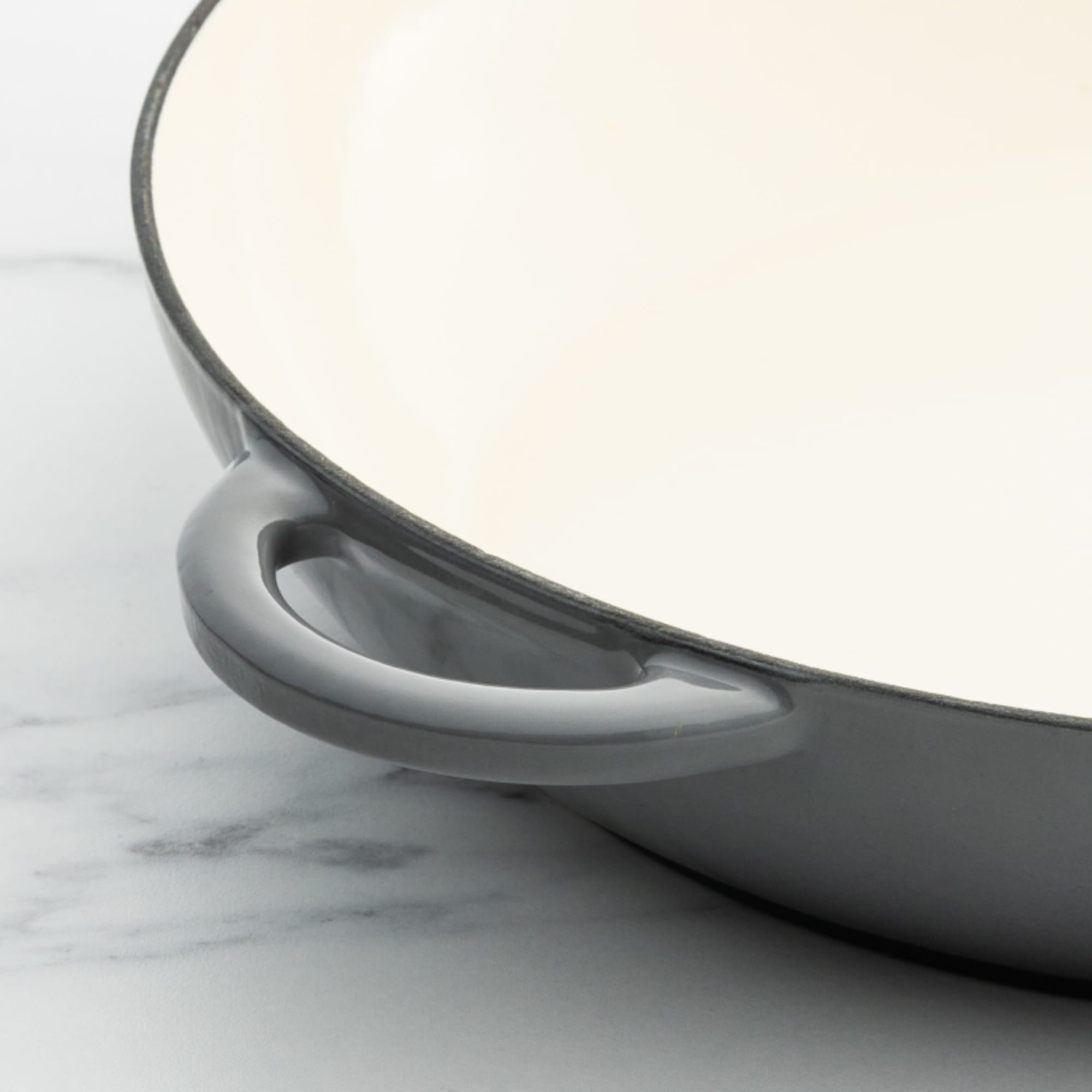 Enamelled cast iron | Kitchen Warehouse