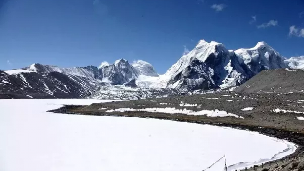 Gurudongmar Lake in Lachen, North Sikkim