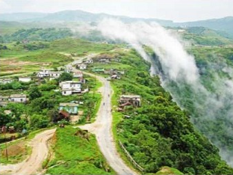 Mawsynram, Cherrapunji Mawsynram Reserve Forest, Village in Meghalaya