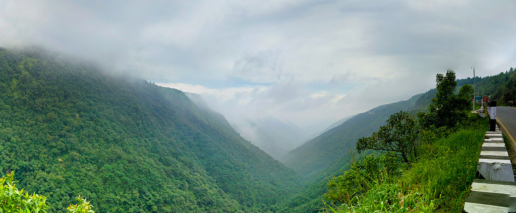 Mawkdok Dympep Valley View Point, Cherrapunji | Timings, Entry Fees