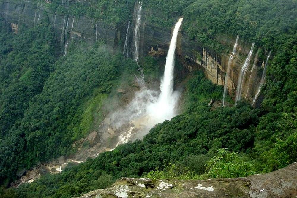 Wah Kaba Falls Cherrapunji | Wakaba Falls Timing And Entry Fees