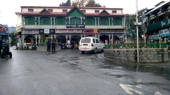Library Bazaar Mussoorie | Timings, How To Reach