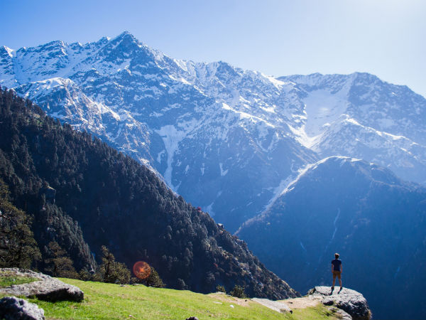 Triund Trek | Distance, Height, Night View, Temperture, Timings, Camping