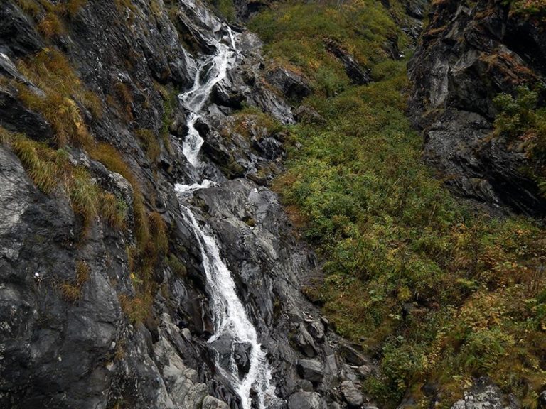 Manali_Rahala_Falls_1622276594411.jpg