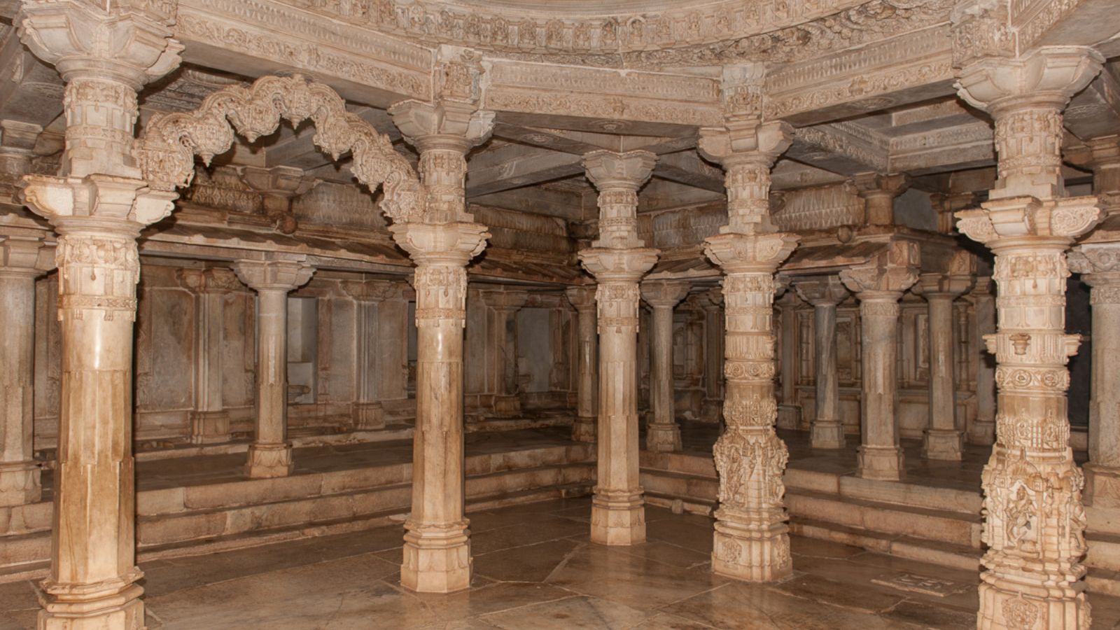 Kumbhariya Jain Mandir Ambaji | Timings, Entry Fees, Distance