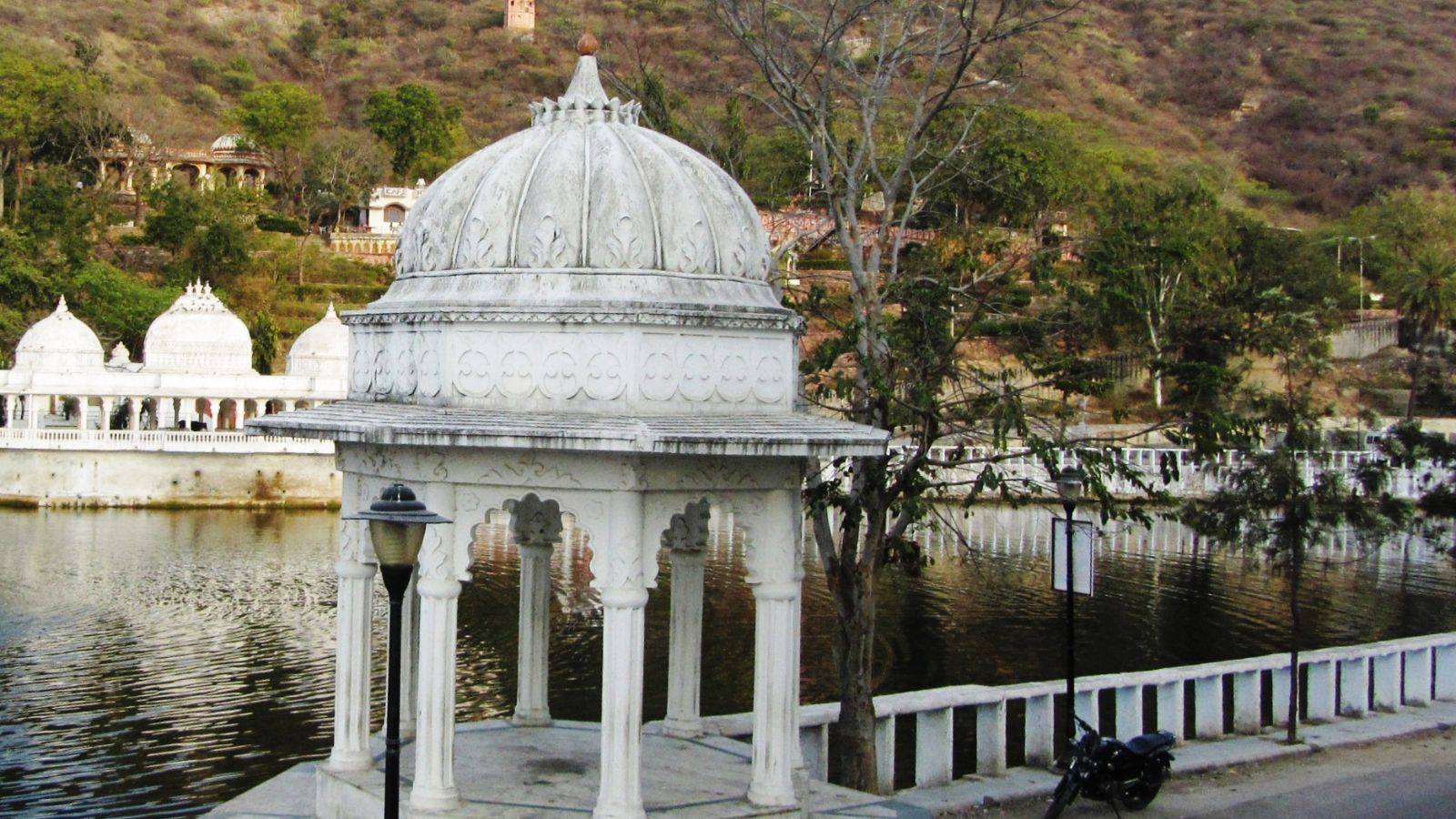 Doodh Talai, Udaipur | Doodh Talai Lake | Doodh Talai Musical Garden