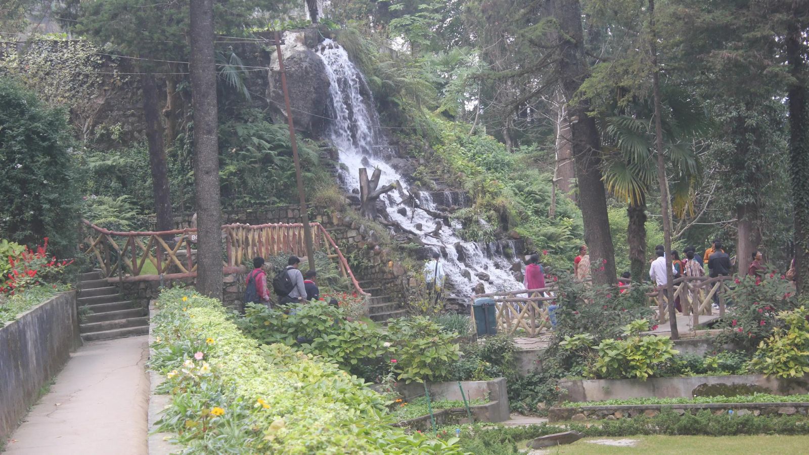 Company Garden, Park in Mussoorie - Kiomoi