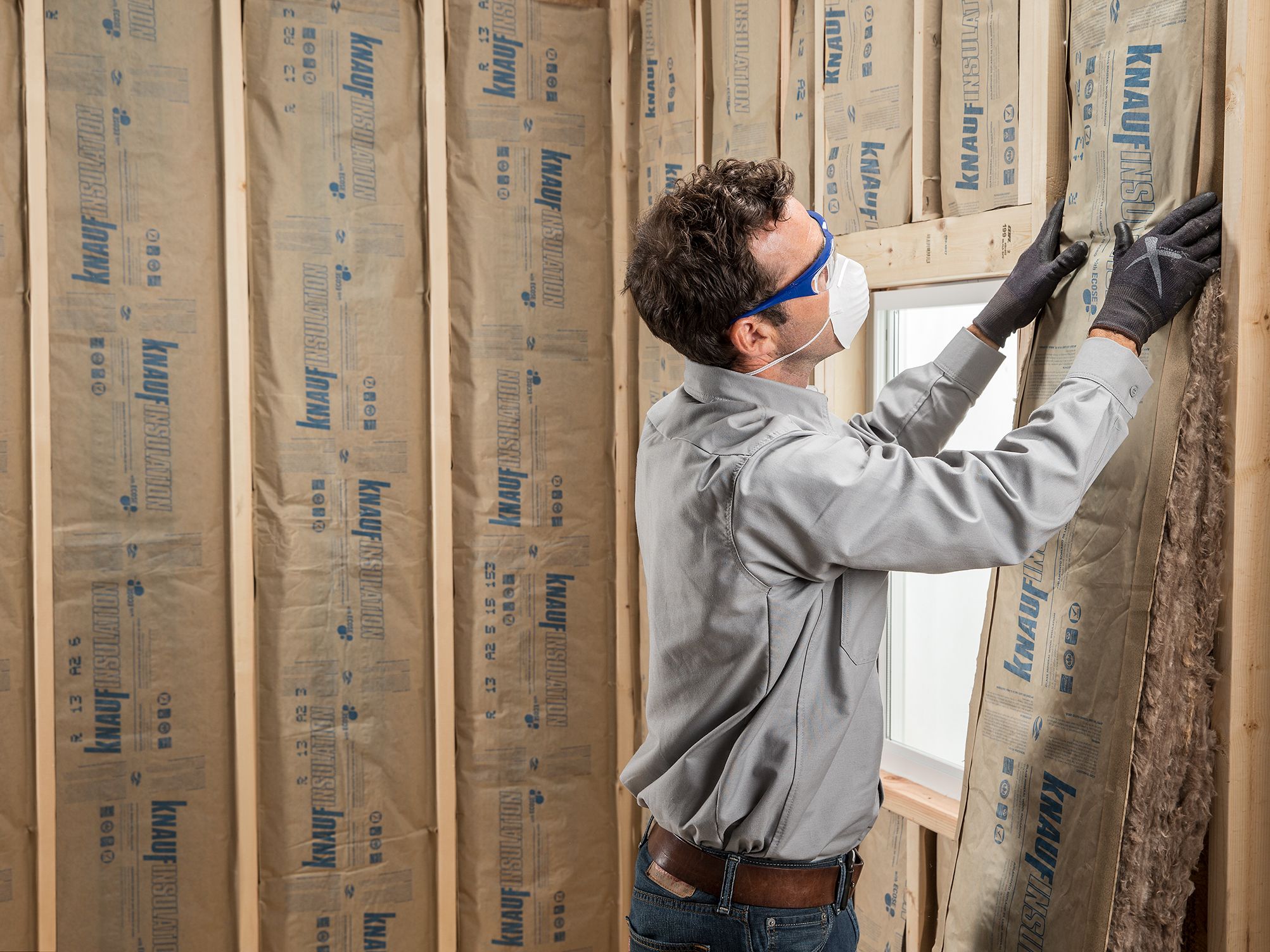 Faced vs. Unfaced Insulation: Which is Right for the Job?