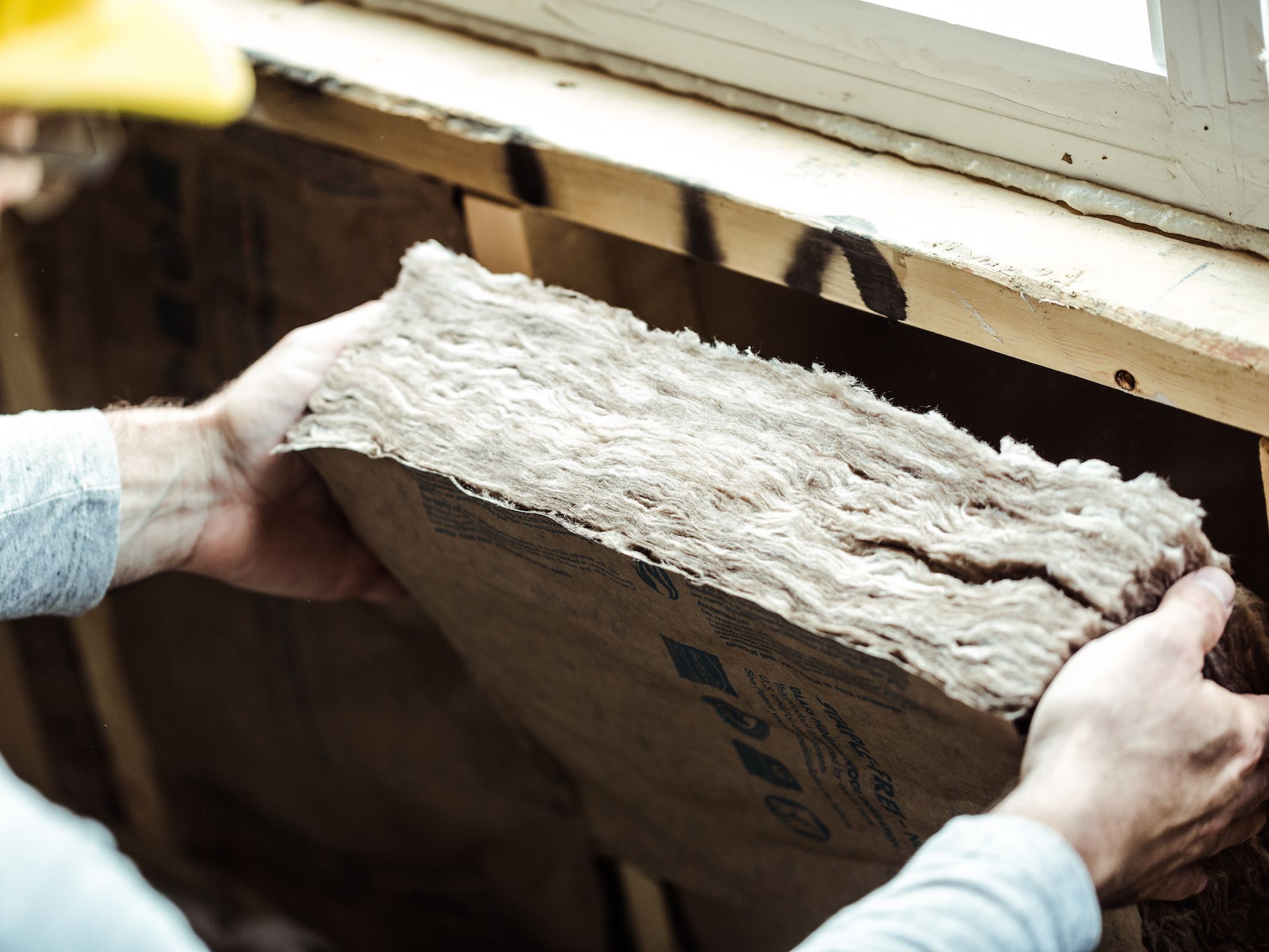 Faced vs. Unfaced Insulation: Which is Right for the Job?
