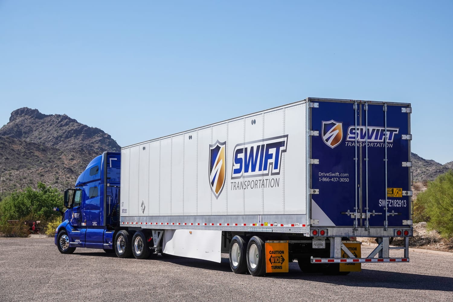 Dry Van Trucking And Shipping - Swift Transportation