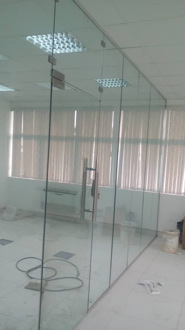 Shower Cubicle, Window Blinds | Free Online Marketplace to Buy & Sell ...