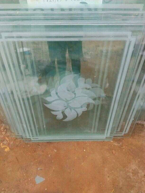 Shower Cubicle, Window Blinds | Free Online Marketplace to Buy & Sell ...