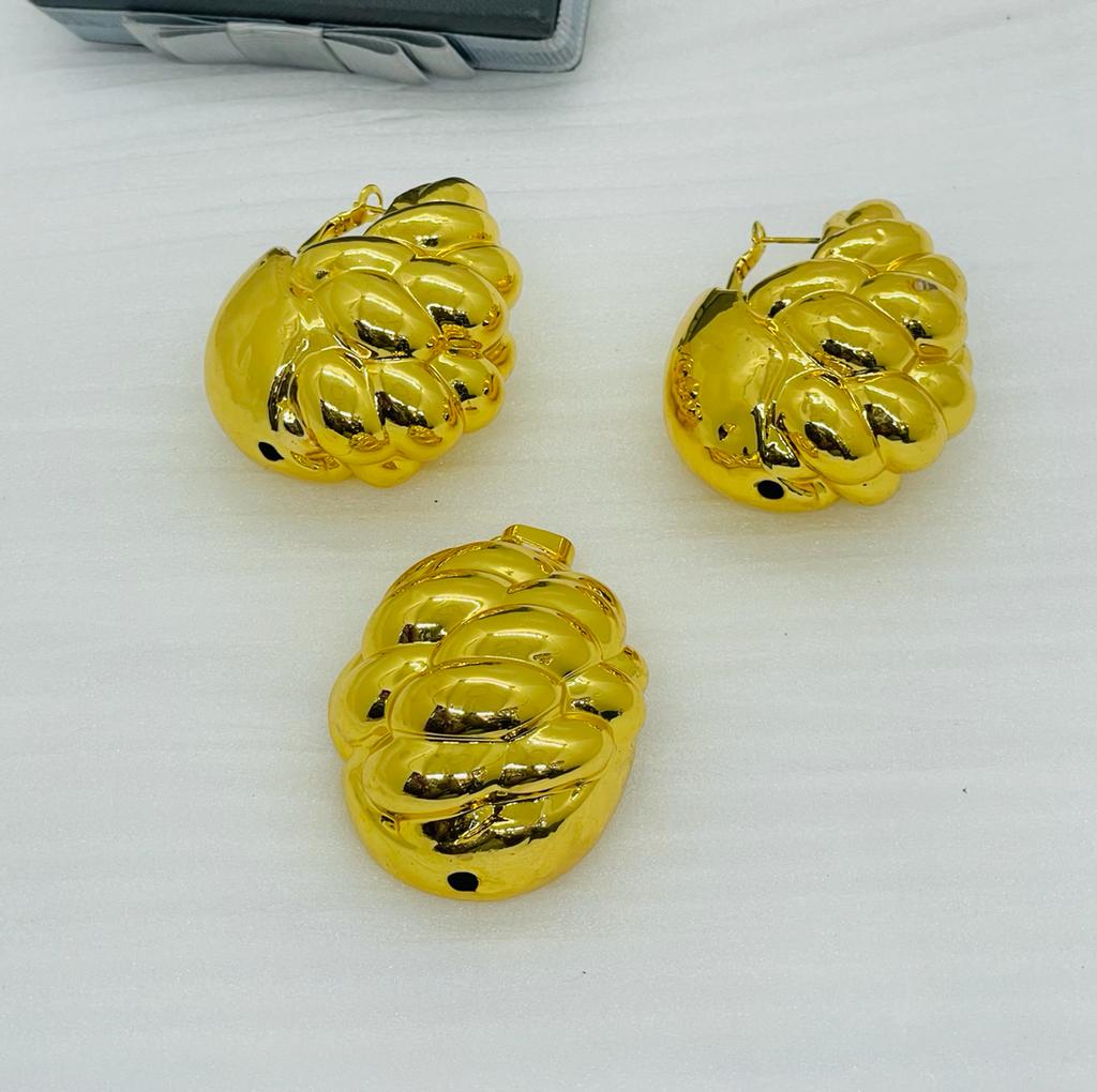 Gold Replica | Free Online Marketplace to Buy & Sell in Nigeria