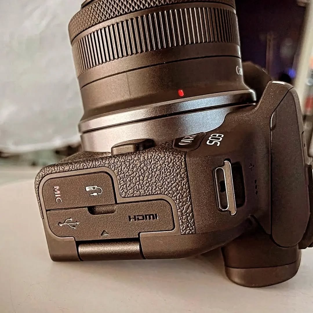 Canon D7500 Camera With Body And Frame | Free Online Marketplace to Buy ...