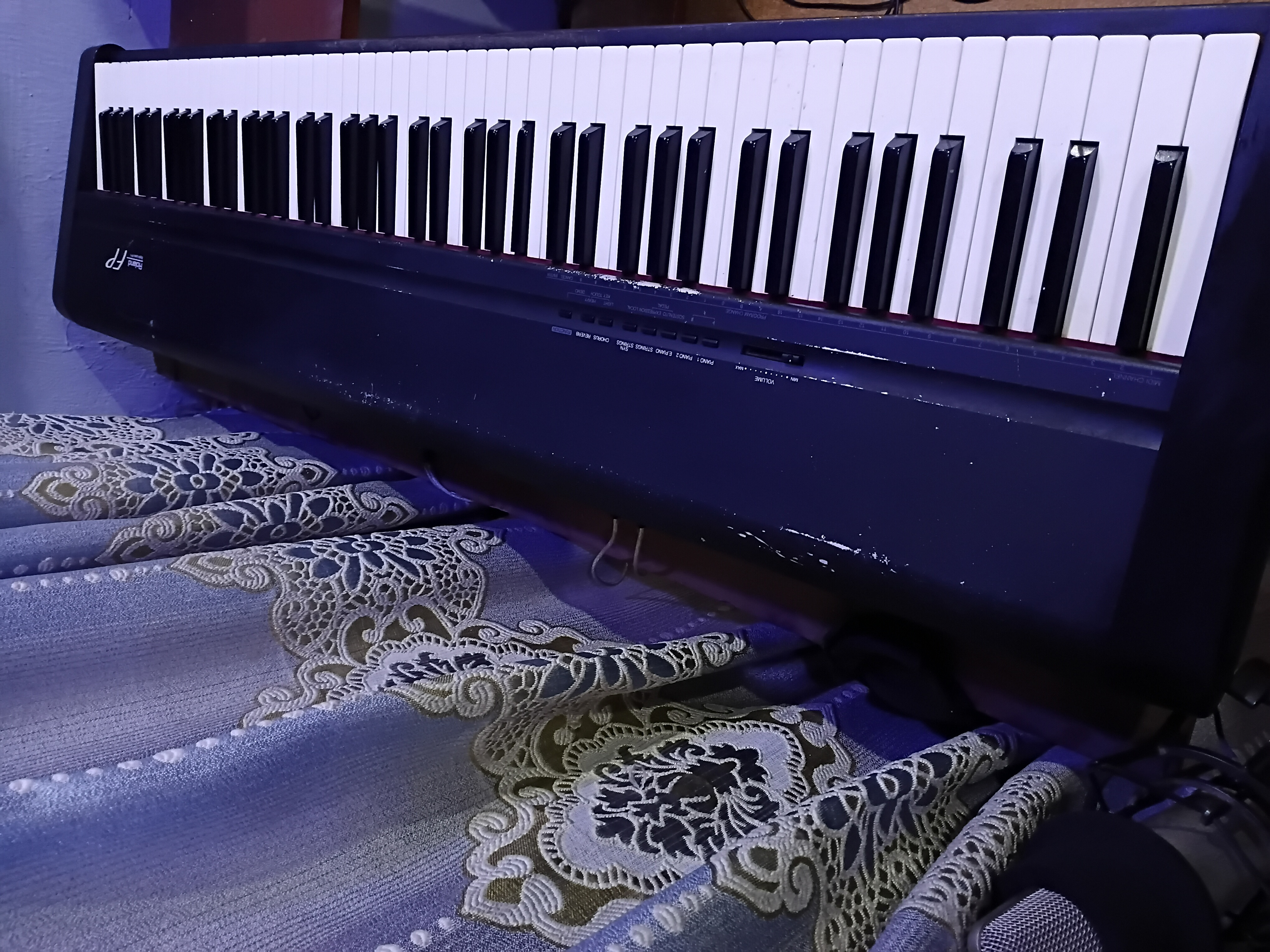 Rolland Fp10 Keyboard | Free Online Marketplace to Buy & Sell in Nigeria
