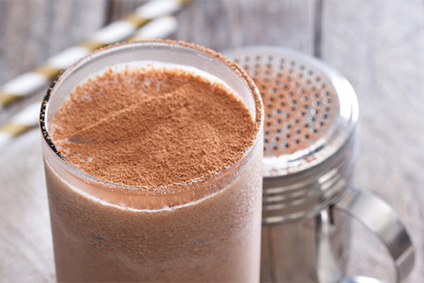 Easy Chocolate Cheesecake Milkshake