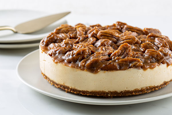 Pecan Nut Caramel Cheesecake