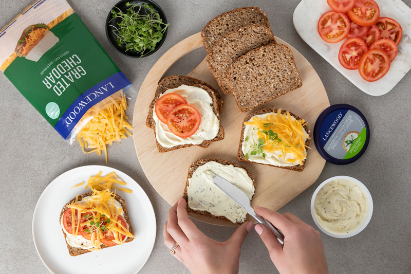 Fresh Cream Cheese Sandwich