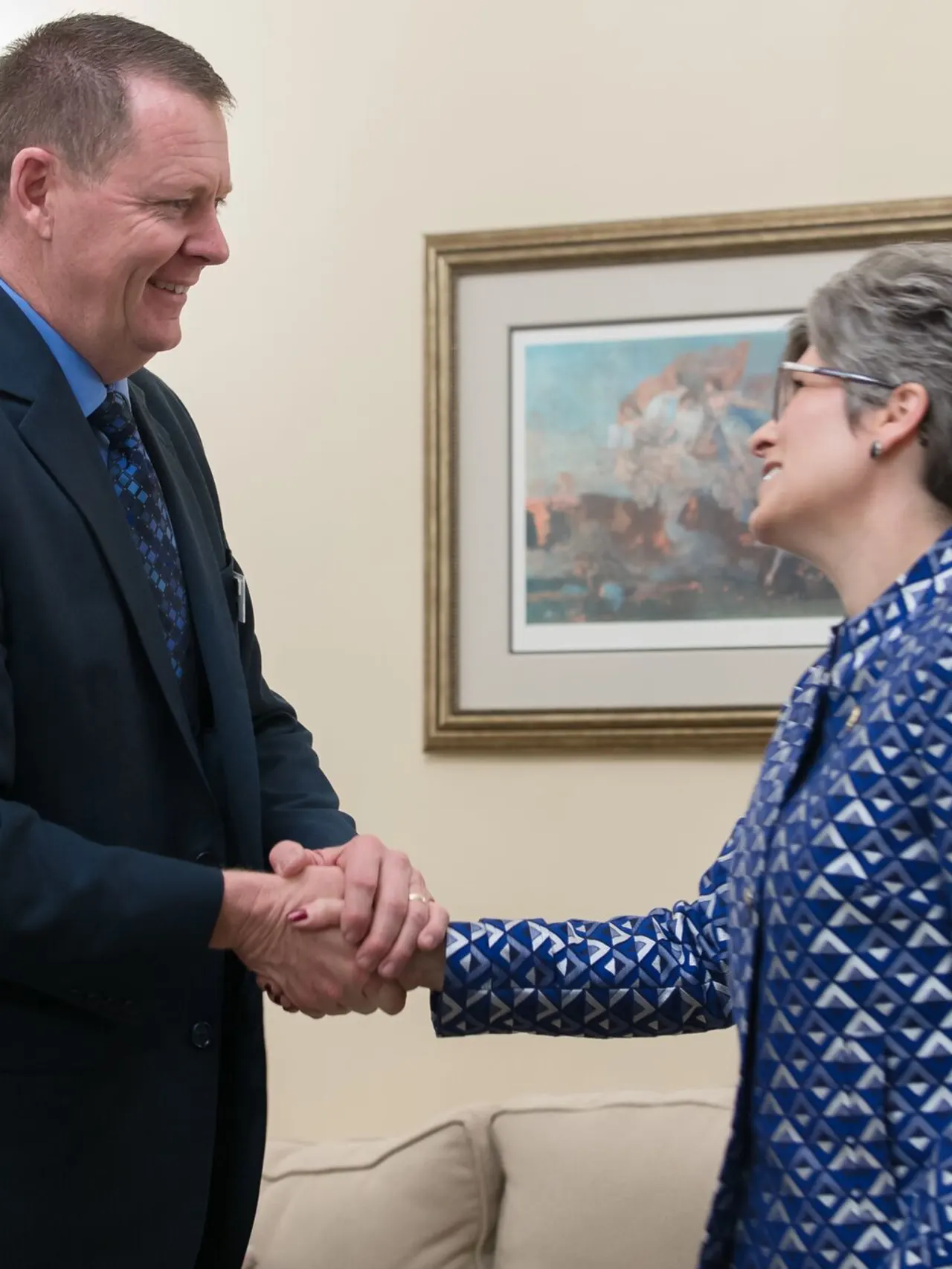 Inviting elected officials to visit your land - Land Trust Alliance