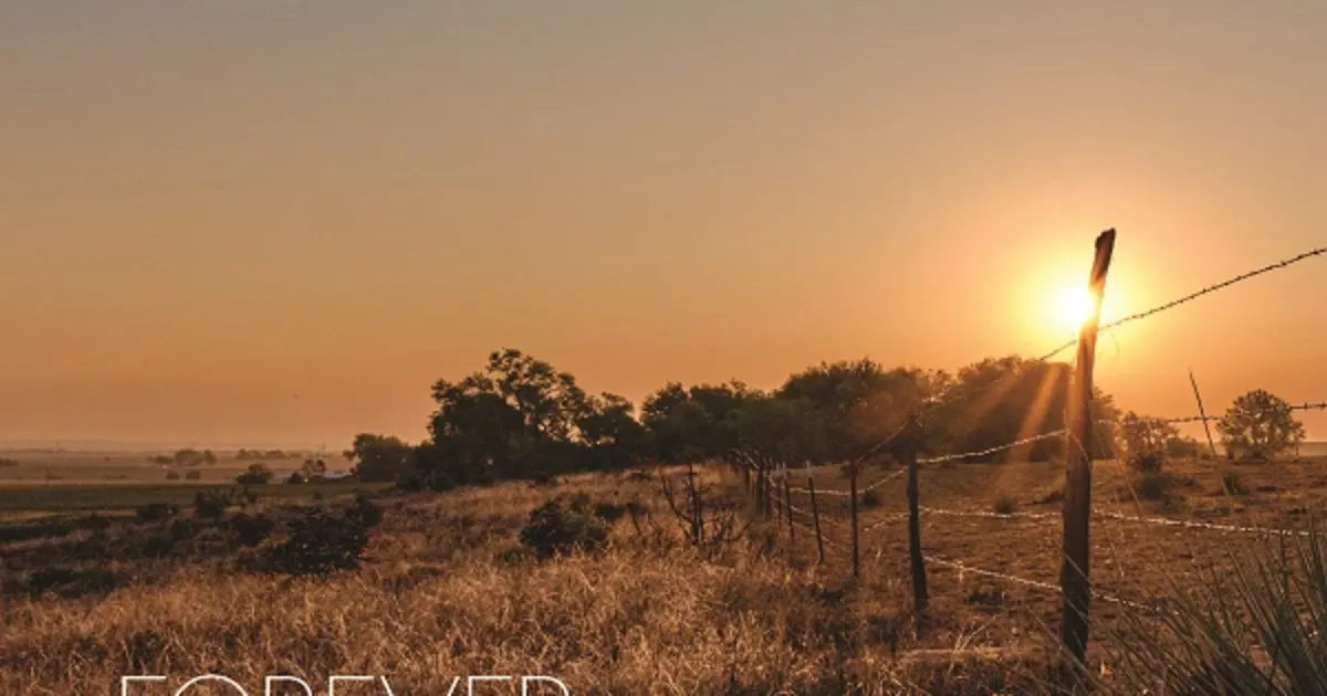 The Land and Water Trusts Issue of Headwaters Magazine - Land Trust ...