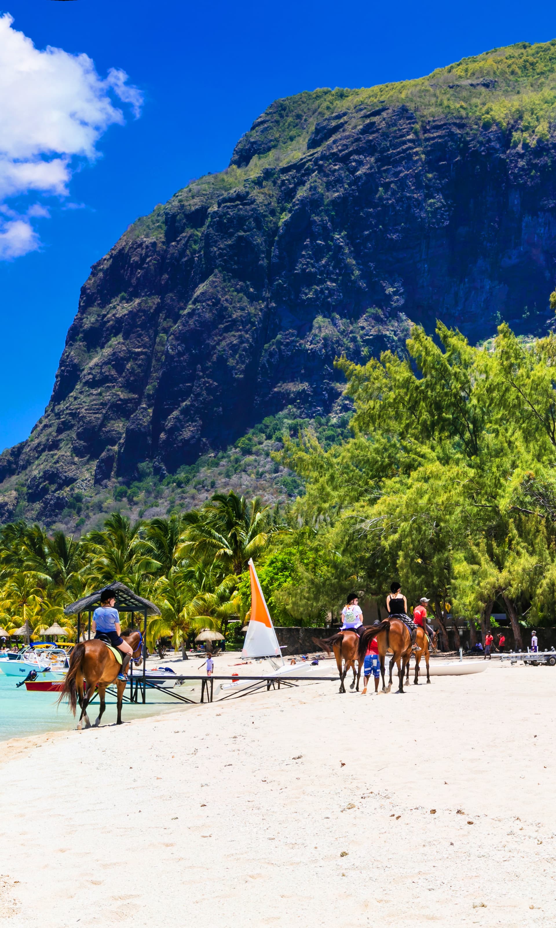 Mauritius Holidays 2024/2025 | Cheap Holidays to Mauritius | lastminute.com