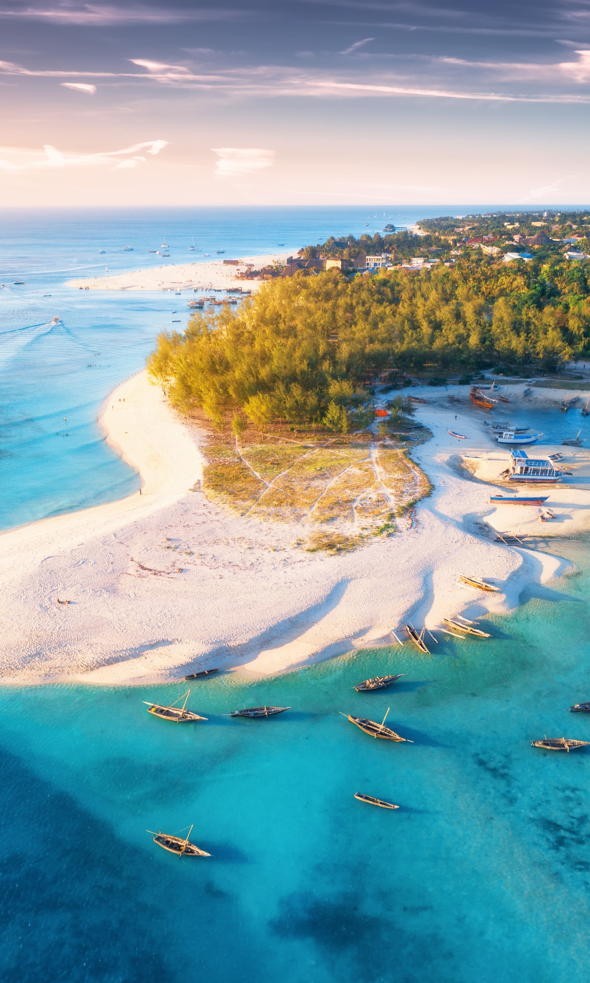 Cheap Holidays 2023 | Holiday Package Deals | lastminute.com