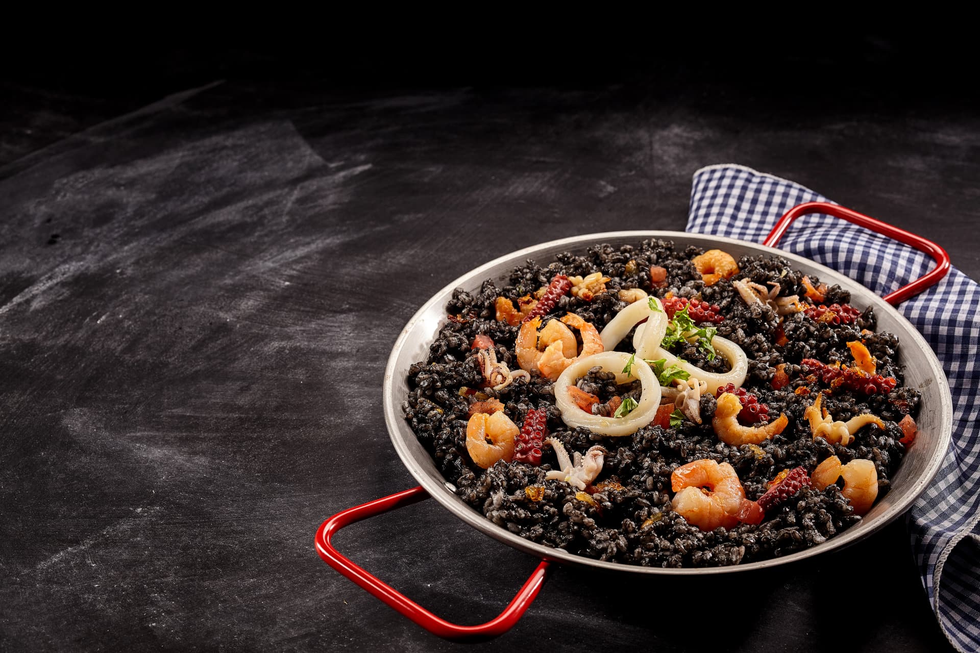 Qué comer en Barcelona: 10 platos típicos y dónde probarlos | Rumbo