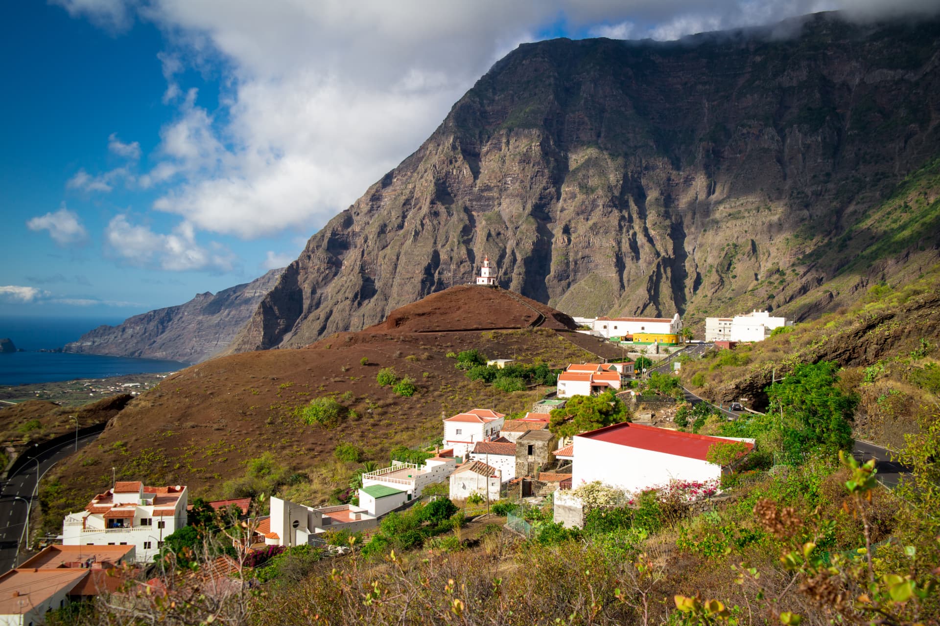 Discover the Canary Islands: Top Activities & Attractions | lastminute.com