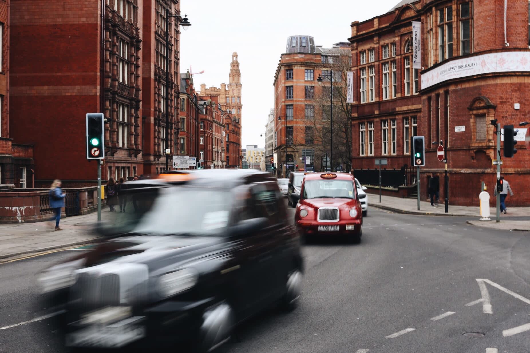 5 best Manchester walking tours | lastminute.com