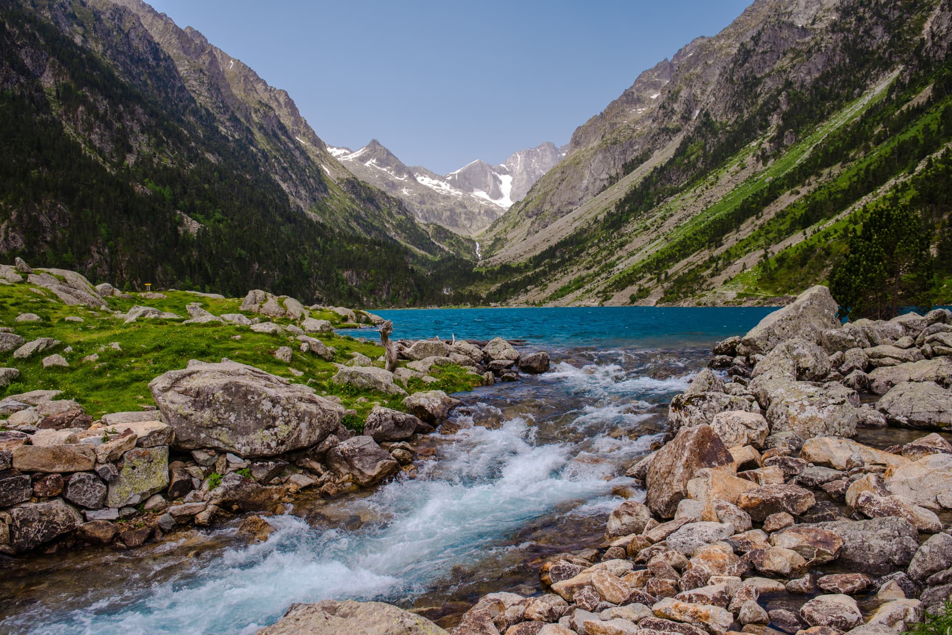 The best sights and towns in the French Pyrenees | lastminute.com
