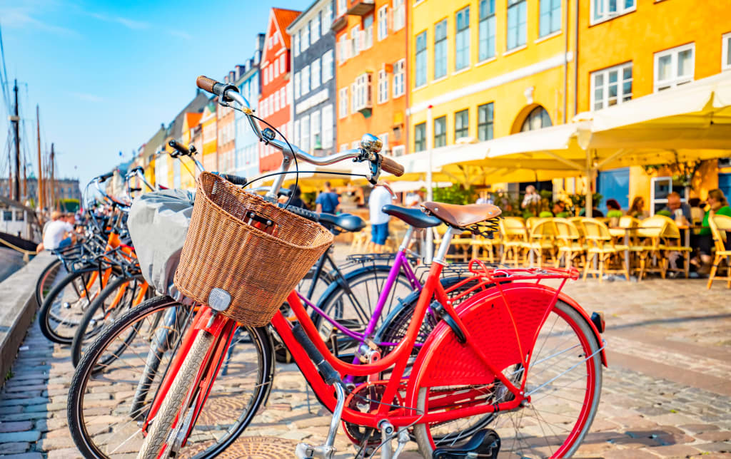 Cycling in Copenhagen | lastminute.com