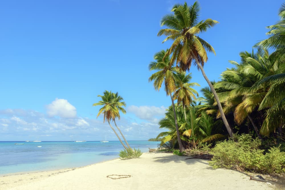 Las 7 playas más bonitas de arena blanca | Rumbo