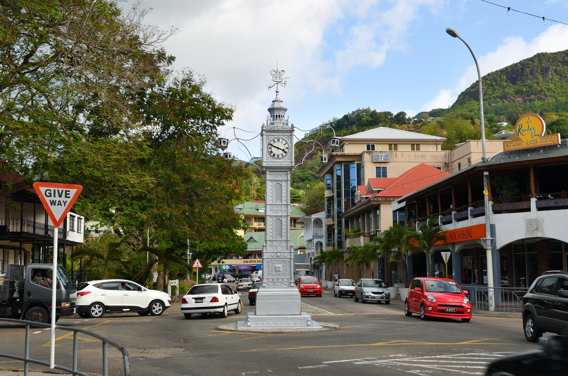 10 things to do in Victoria, Mahé | lastminute.com