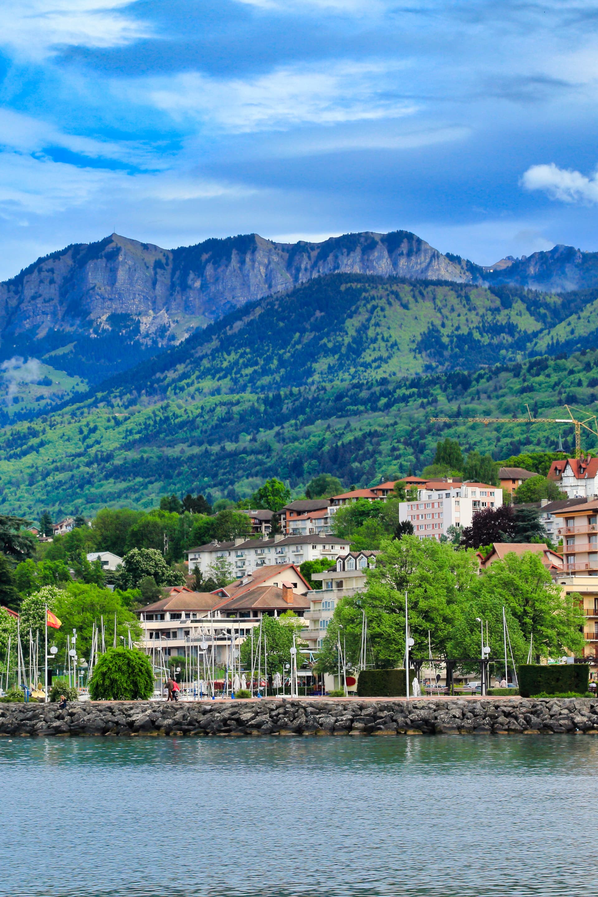 Geneva Holidays 2024 | Cheap Flight + Hotel Packages | lastminute.com