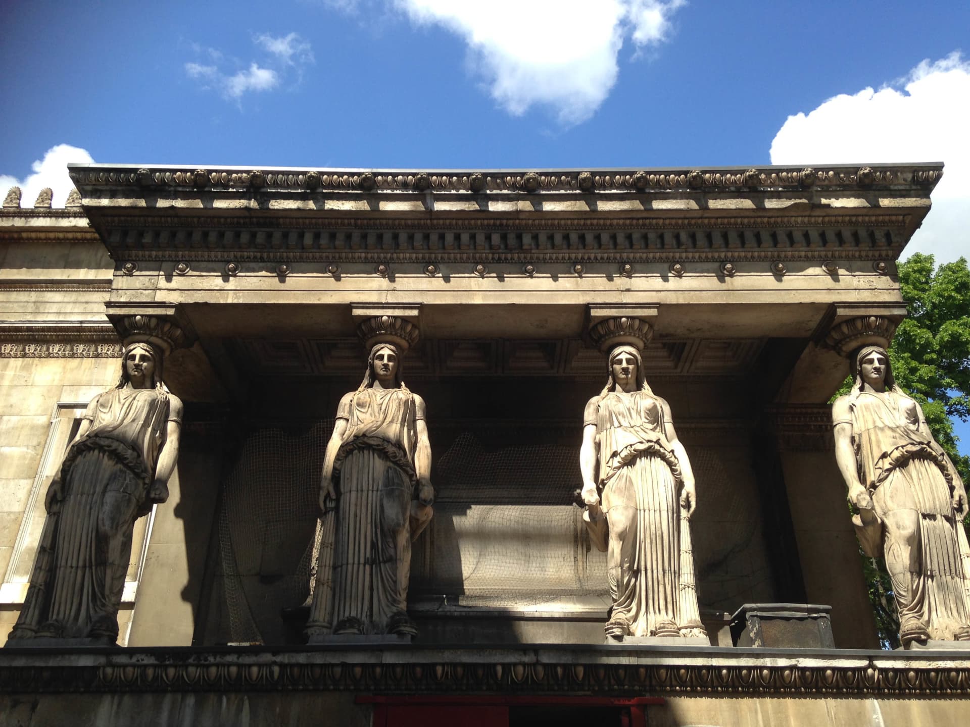 A guide to London's lesser known art galleries | lastminute.com