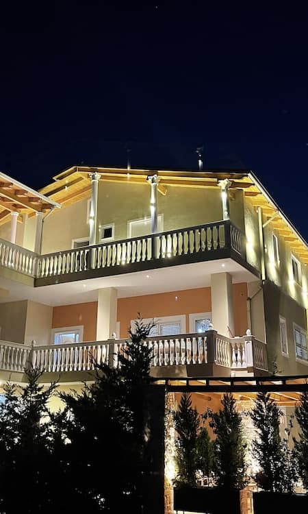 Vlorë – hotele 2025 od 87 zł | Tanie hotele w: Vlorë | lastminute.com