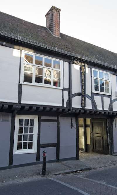 Slough Hotels | The Best Hotels in Slough from £60 | lastminute.com