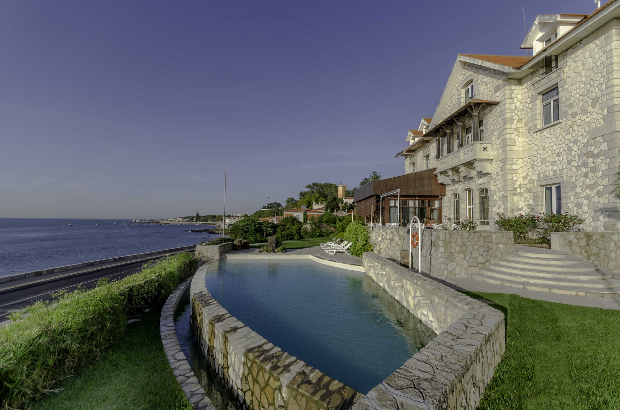 Hotel Solar Palmeiras, Paco de Arcos | Best deals | lastminute.com