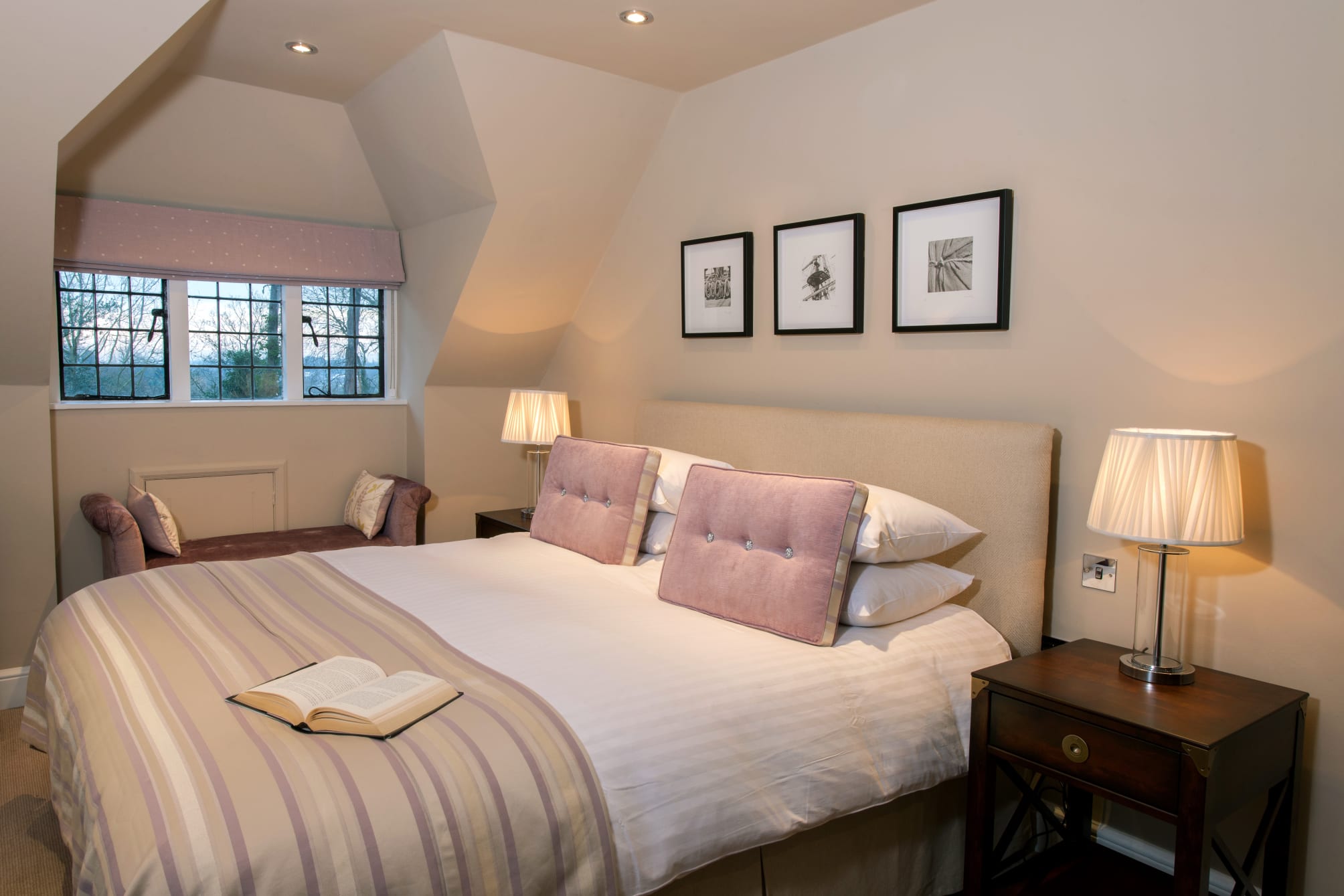 The Manor Elstree, Elstree | Best deals | lastminute.com